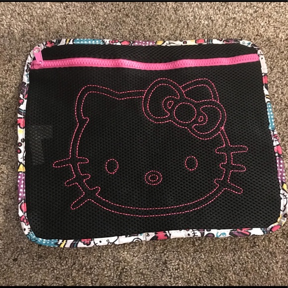 Accessories | Hello Kitty Laptop Cover | Poshmark